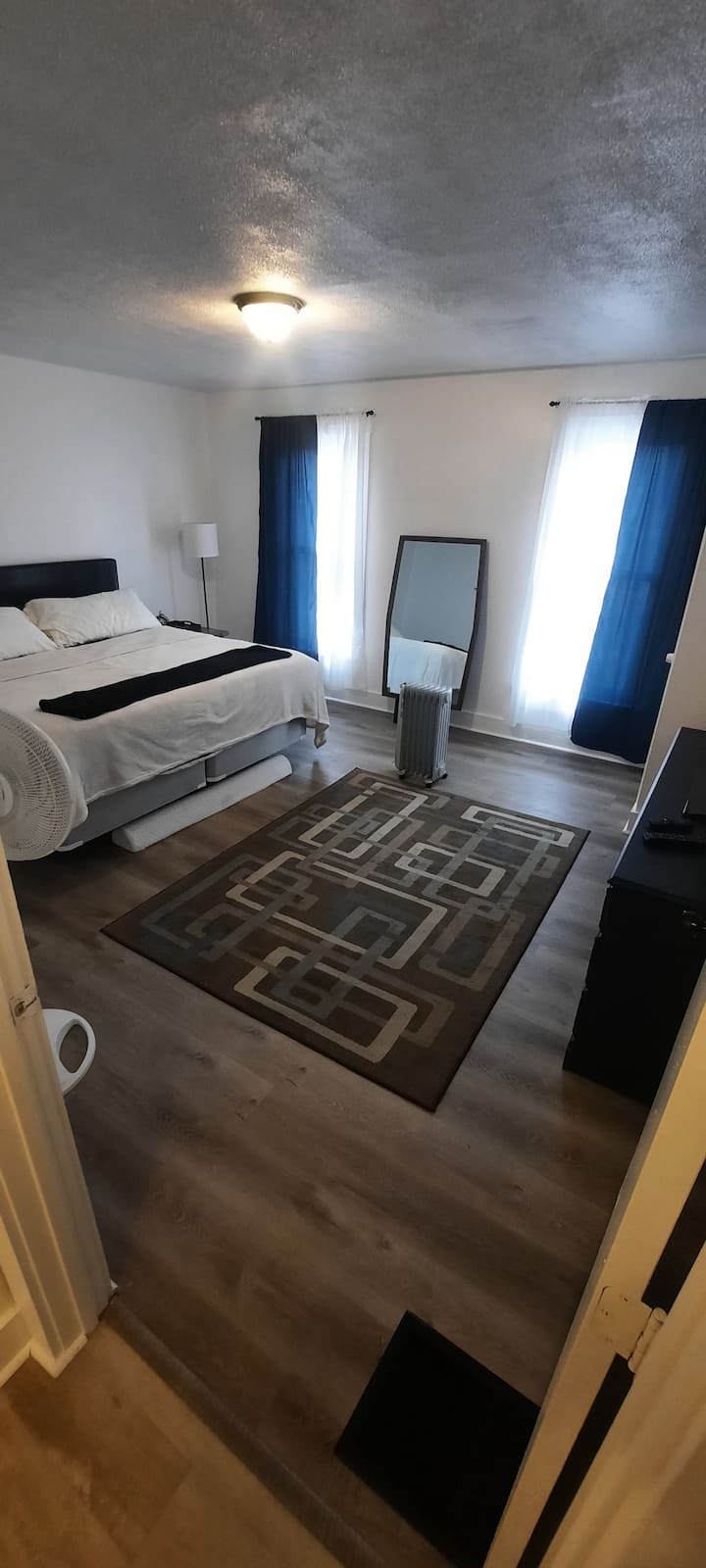 King Bed, Washer/dryer, 3 Bed Rm - Springfield, OH