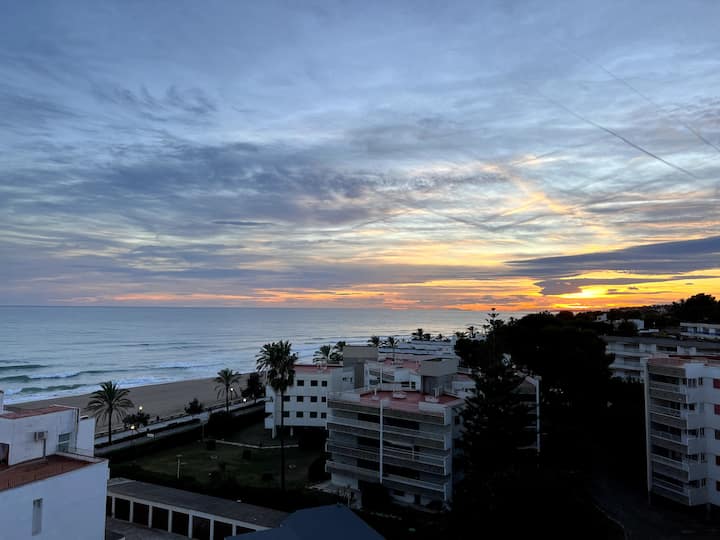 Comarruga Seaside Bliss Apartment – 100m To Beach - Creixell