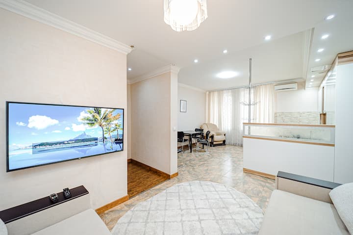 City Center Retreat 3br Apartment - Chișinău