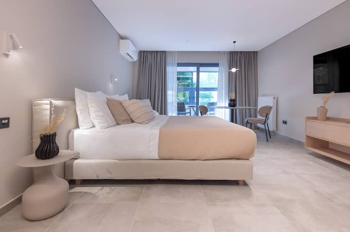 Phaedrus Living: Athens Luxury Residences Aurora - Athens