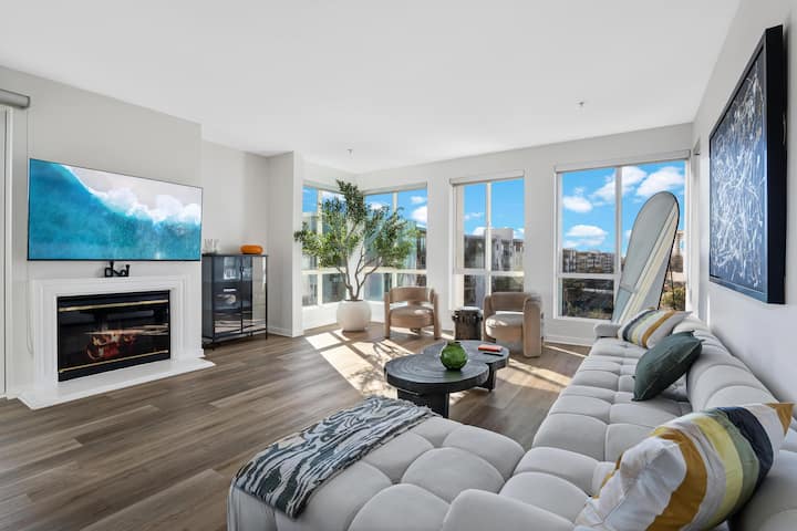 Coastal Bliss | Luxe 2br Retreat In Mdr/venice/sm - Venice Beach, CA