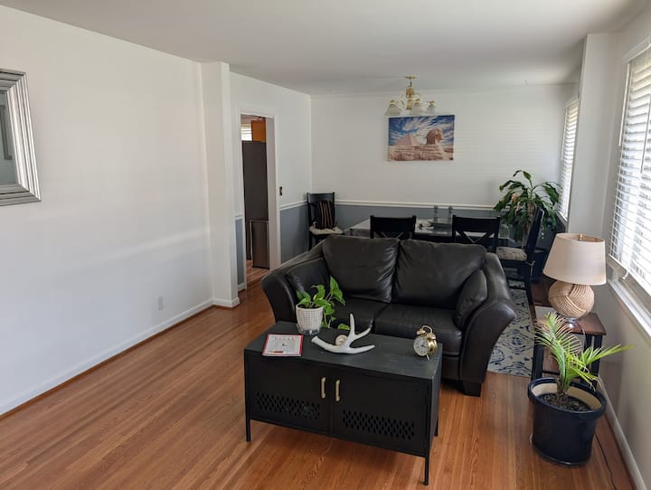 Cozy Room Near Airport & Downtown Nashville - Nashville, TN