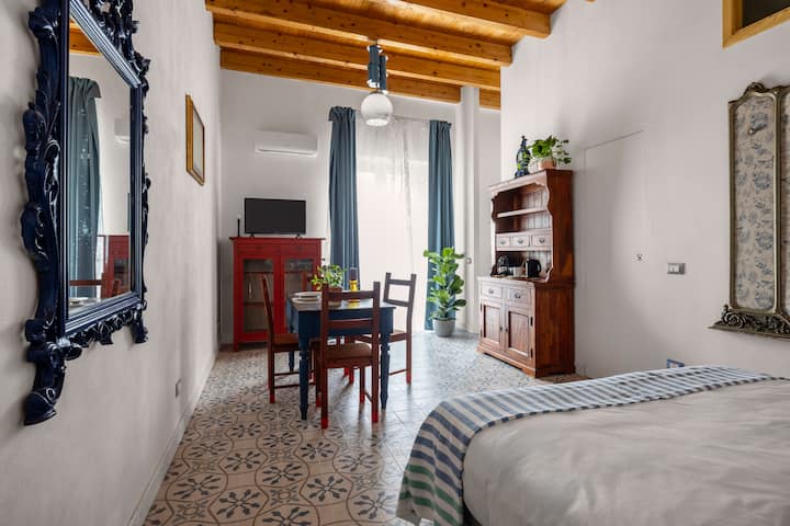 Palermo Living: Central Flat - Palermo, Italy