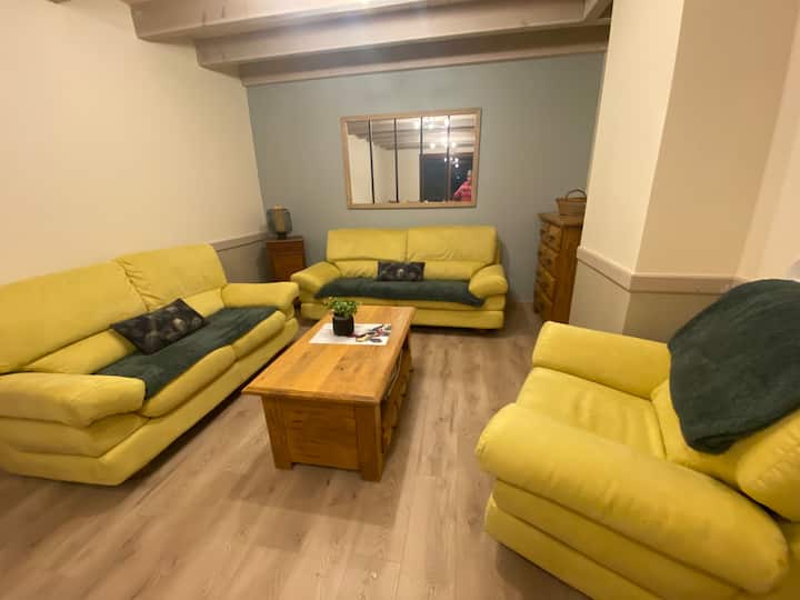 Gite Familial En Valromey - Les Plans d'Hotonnes