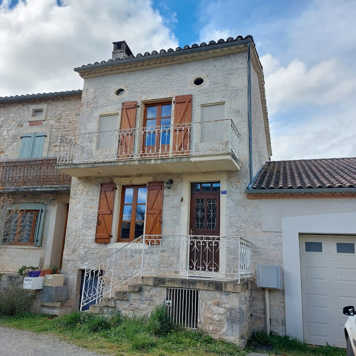 Maison De Bourg Avec Terrasse à Vaylats - Saint-Cirq-Lapopie