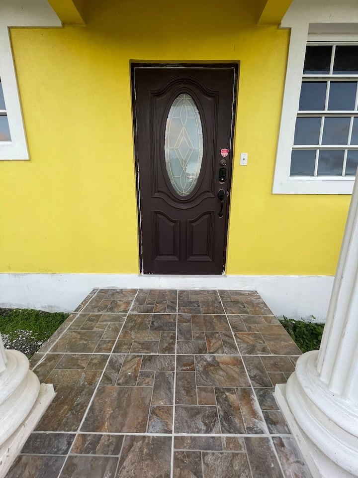 Serene Suite- Pure Tranquility. - Nassau