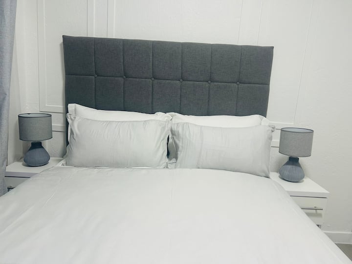 2 Prt Bed-2 Baths-kitchen-town - Tzaneen