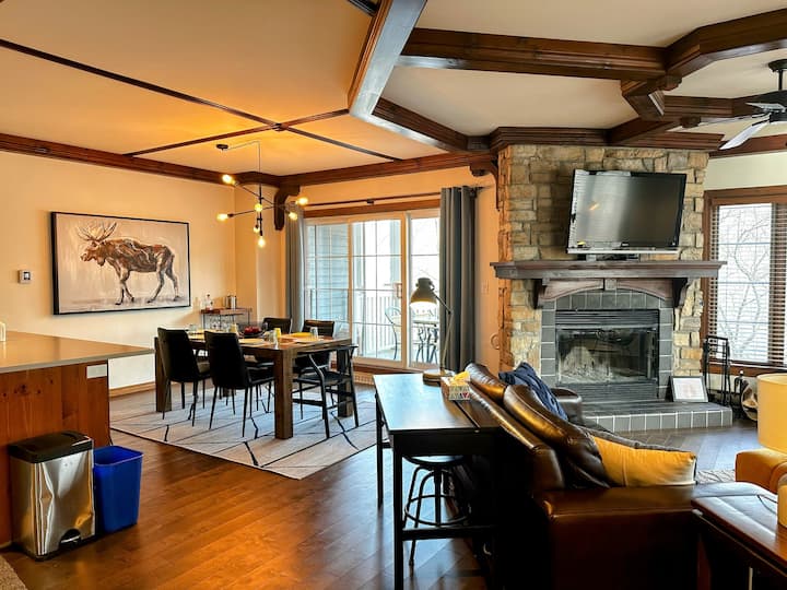 Tremblant Manoir Bleu - Situation Exceptionnelle! - Mont-Tremblant