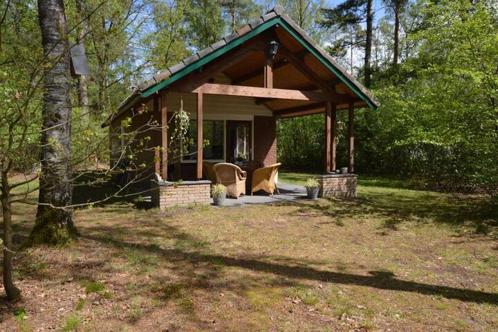Vrijstaand Huisje Met Sauna - Weert
