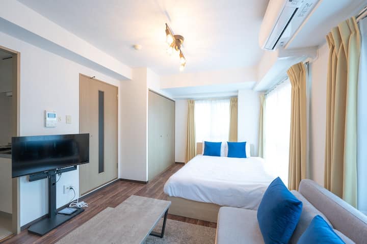 8 Minute Walk From The Station!/c03 - Roppongi