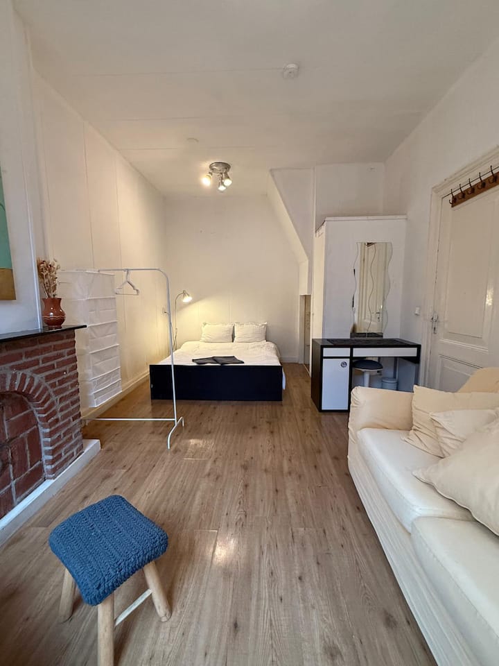 Central & Complete  House - Groningen