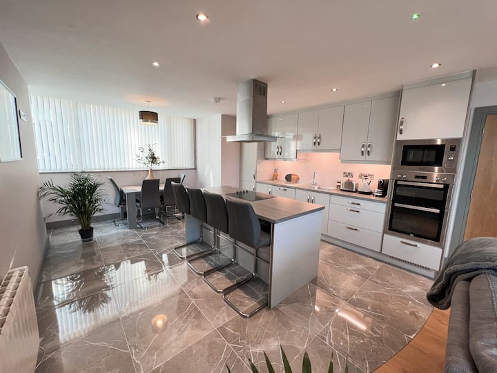 Reeks Gateway Apartment - Killarney