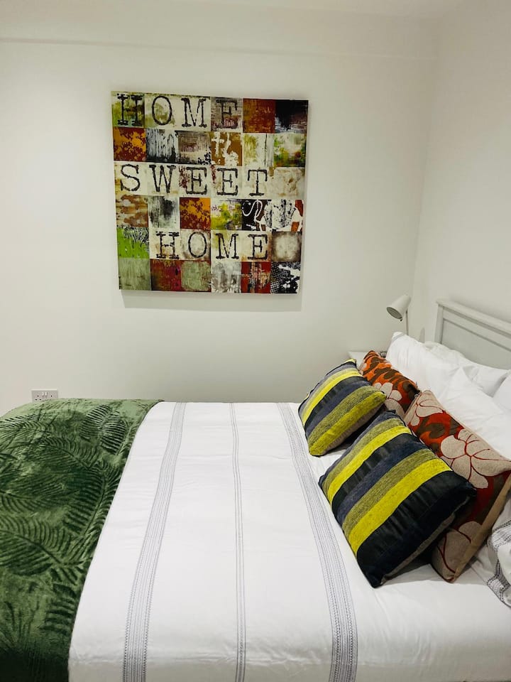 Home Sweet Home 1 Double Bed Studio Flat - Coventry