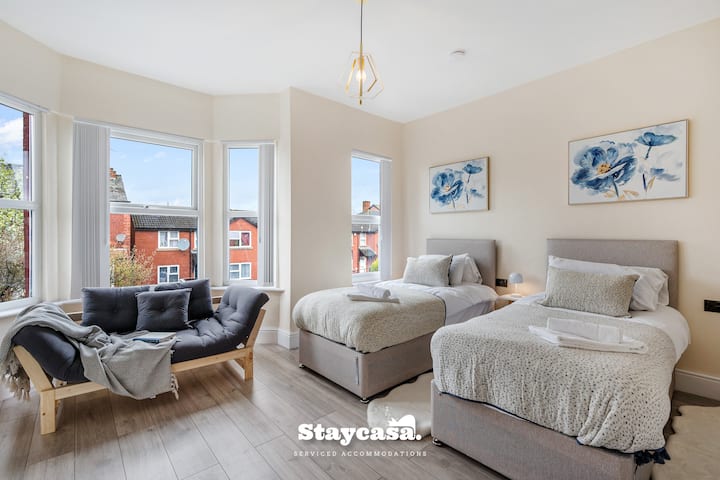 Monton - Private Room In A Co-living Home (R2) - Manchester