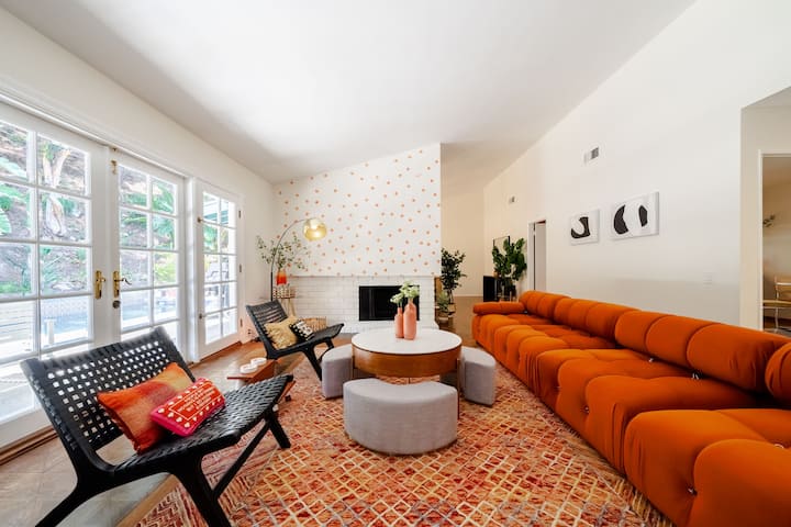 6 Minutes To Universal W/game Room/heated Pool/spa - Los Angeles, CA