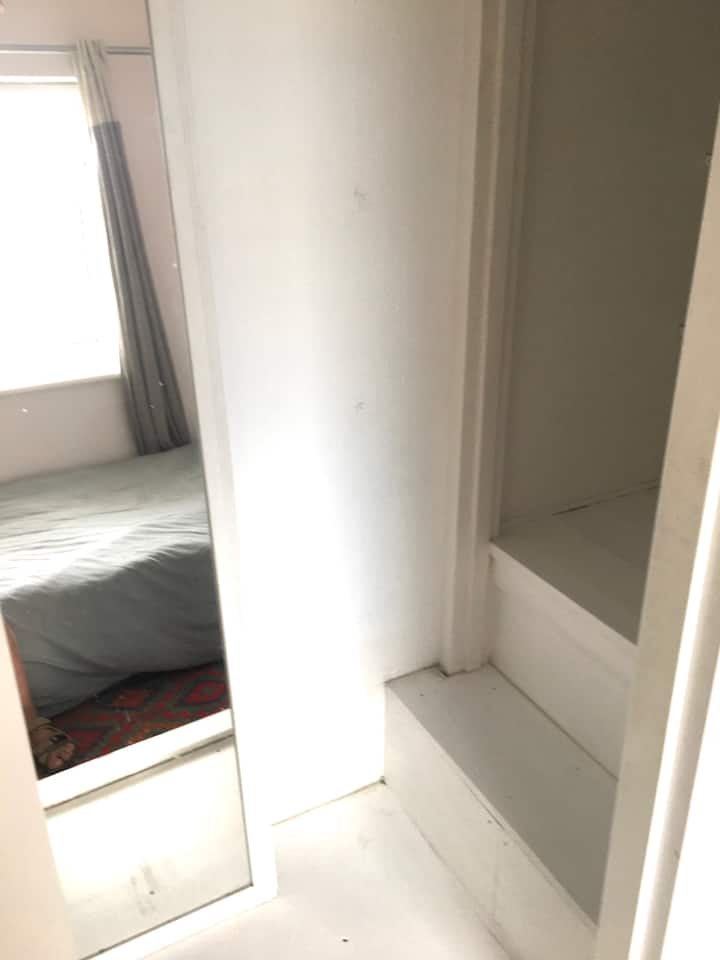 Cosy Room In Friendly Home - Broadstairs