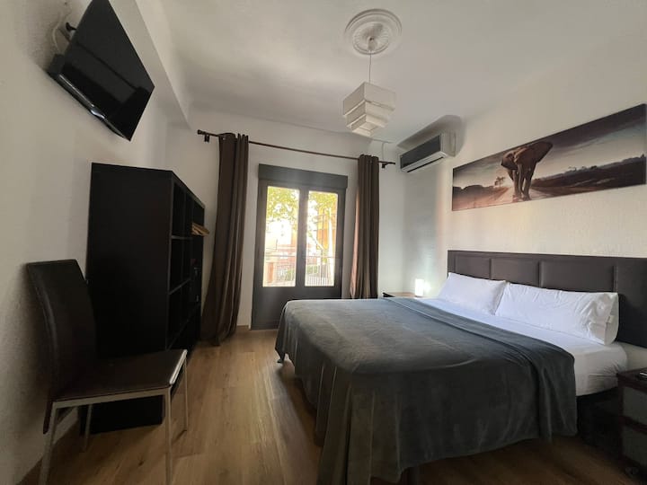 Habitacion Doble Con Baño Compartido En Hortaleza - San Sebastián de los Reyes