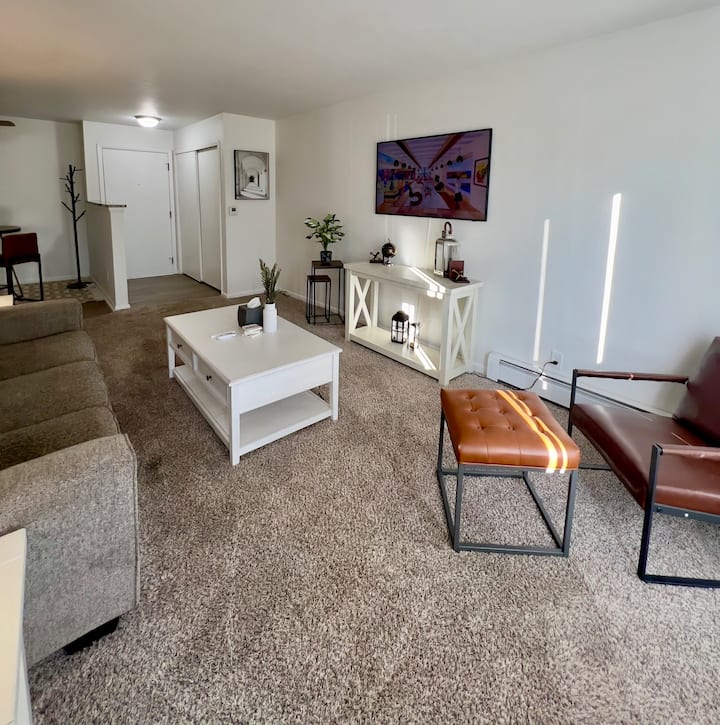Modern 1br In Prime Location - Eden, WI