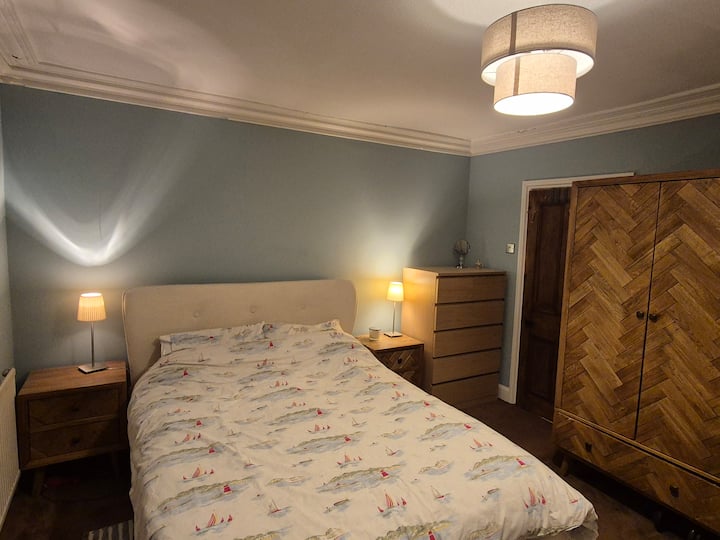 King Size En Suite In Whitby - ウィットビー