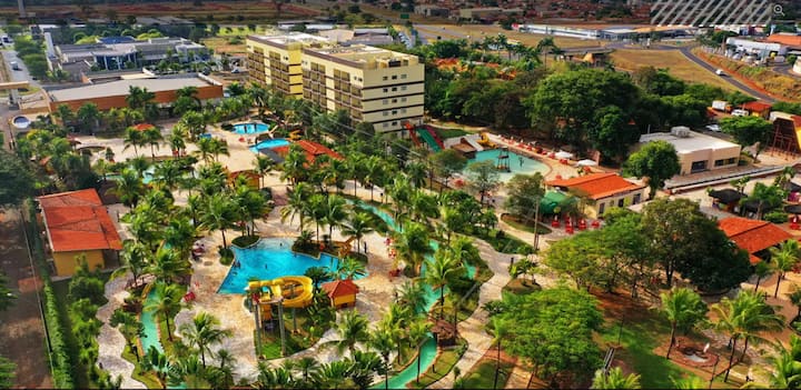 Dias Incríveis Em Família Resort - Barretos