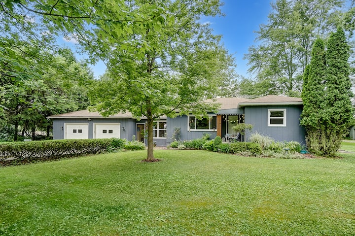 Private 3 Bed Home & Studio - New Albany, OH