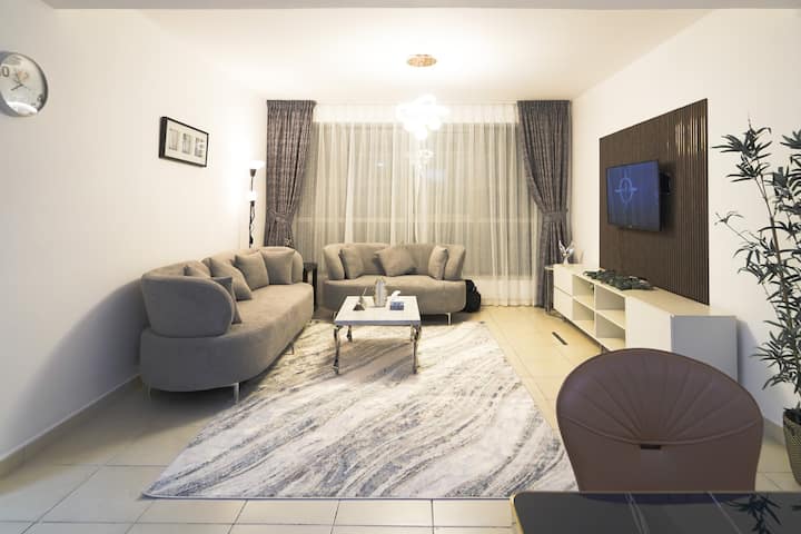 2br Luxury Apt In Marina Beach - Dubai