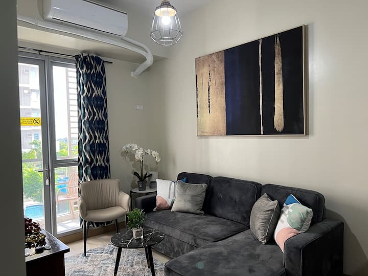 10%off Luxuryiloilopalladiumcondo/2br/cityviewpool - Iloilo City