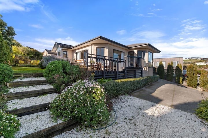 Room In House On Hills, Stunning View - Governors Bay