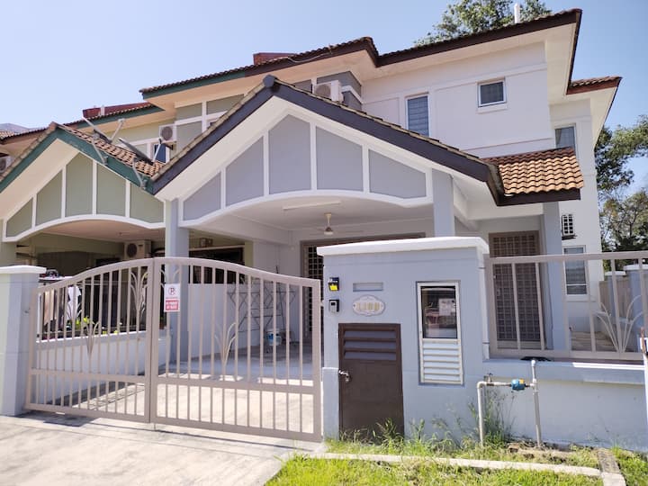 Comfy & Cozy Gch # Mydin S2 (14pax) - Seremban