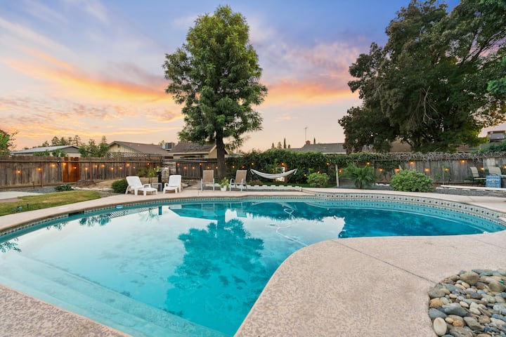 A Hidden Paradise Near The Sequoias W/ Pool & Spa - Visalia, CA
