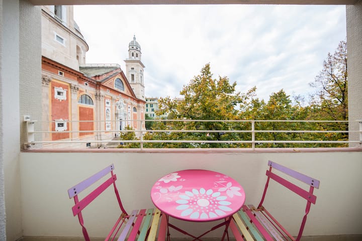 Town Square Apartment - Gênes