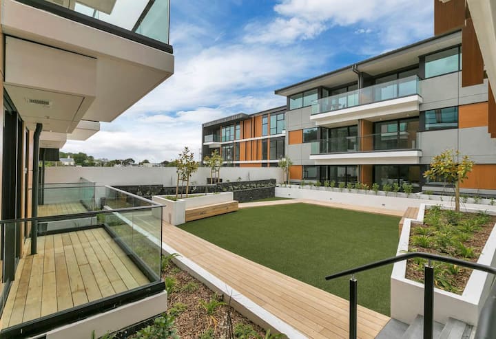 Eden Green Apartment With A Car Park - Auckland