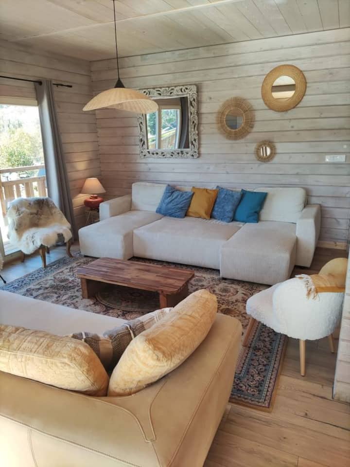 Sublime Chalet Avec Sauna/jacuzzi Et Piscine - Hauteville-Lompnes