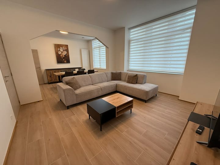 Appartement Luxe En Face Du Tour&taxis - Ixelles