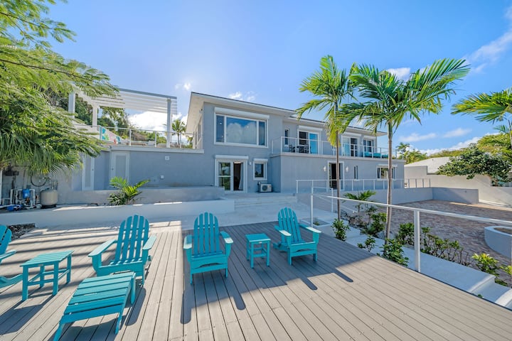 Stunning Ocean View Luxury Home - The Bahamas