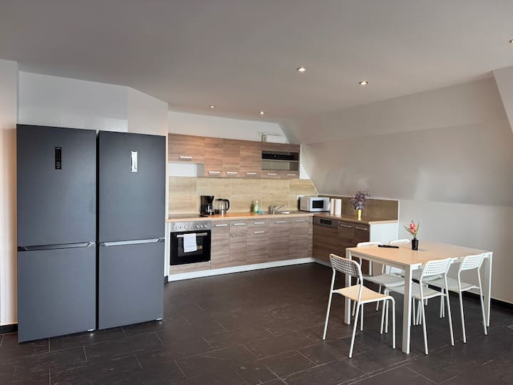 T&k Apartments -5 Rooms- Wegberg- 2nd Floor Apt. 4 - Roermond