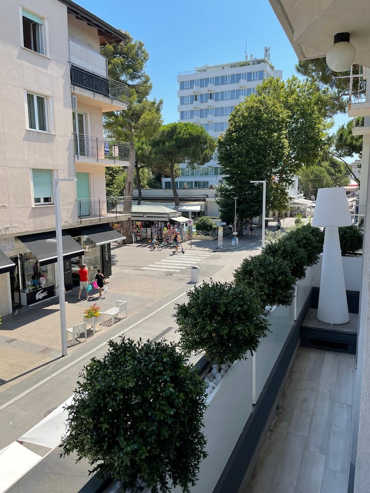 Stilvoll Wohnen In Bester Lage - Riccione