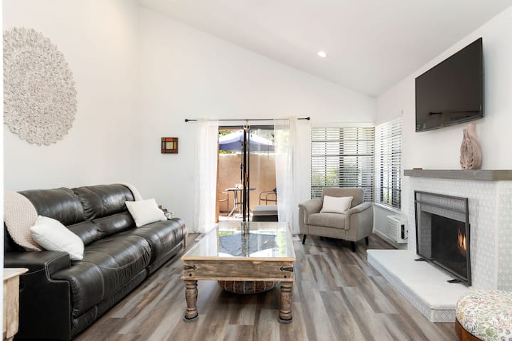 Home By The Harbor - Oxnard, CA