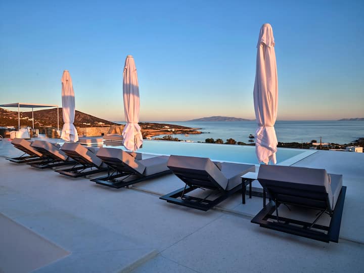 Costa Farangas With Private Pool - Paros