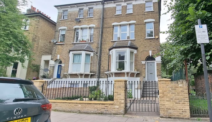 Elegant 2-bed Victorian Flat - Londres