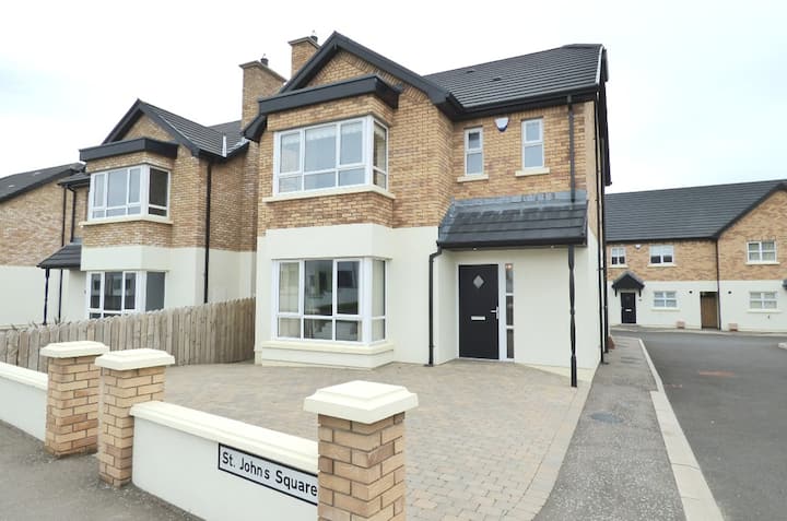 3 Bed - Portstewart Town Centre - Portstewart
