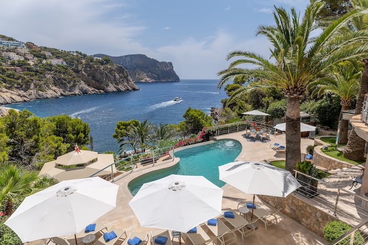 Villa Kerida - Serviced Luxury Waterfront Estate - Port d’Andratx