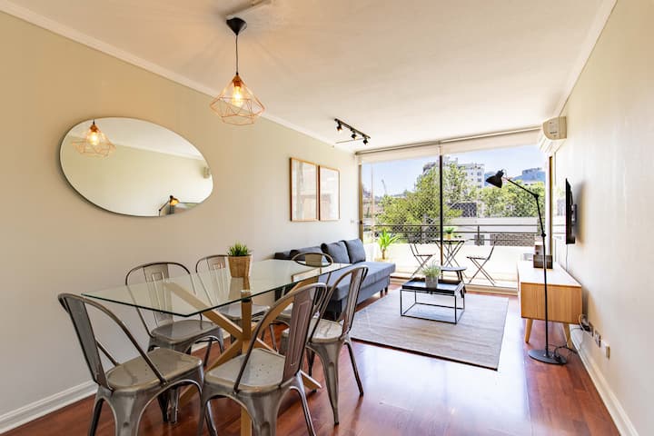 Costanera Center - Metro, Parking, Ac (S2) - Providencia, Chile