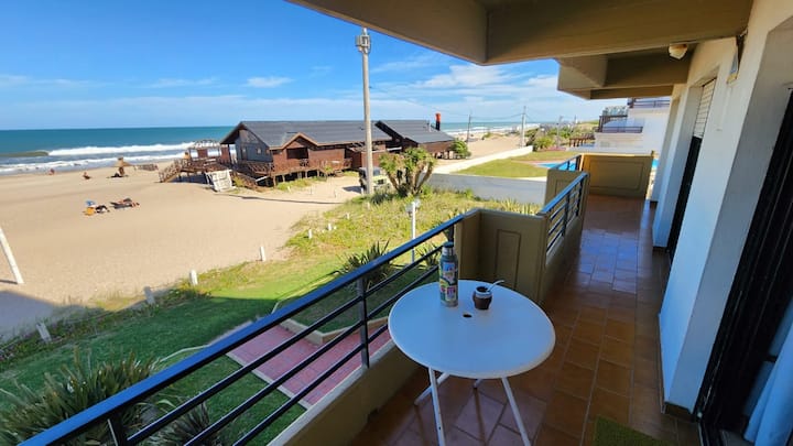 Departamento Frente Al Mar. - Villa Gesell