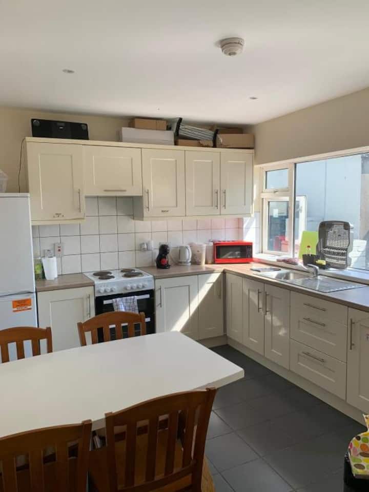 Comfy Bunk Bed Room - Ashbourne
