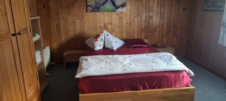 Gemütliches Doppelzimmer - Frutigen