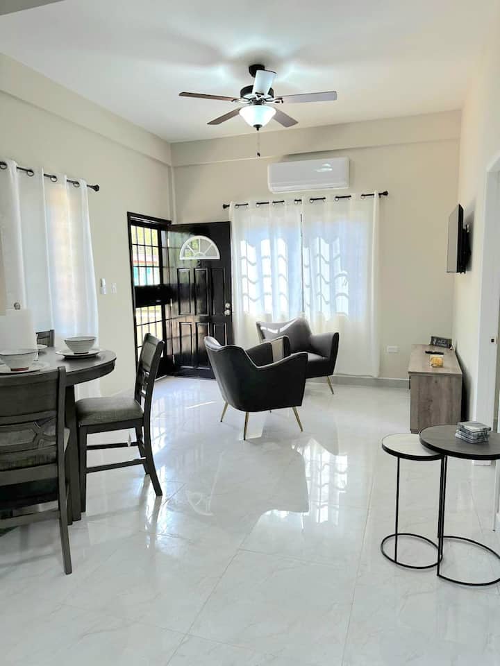 Berkshire Apartment Building - Belmopan