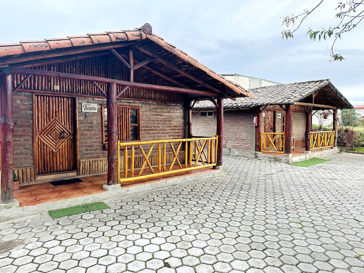 Hermosas Cabañas En Cayambe - Cayambe