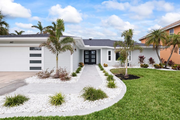 Pelican On The Gulf - Cape Coral, FL