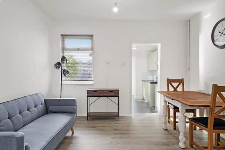 3 Bedhouse In Historic Rochester - Chatham